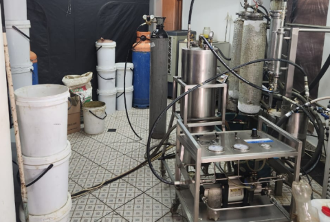 Police Dismantle Clandestine Drug Lab In Alberton Enca